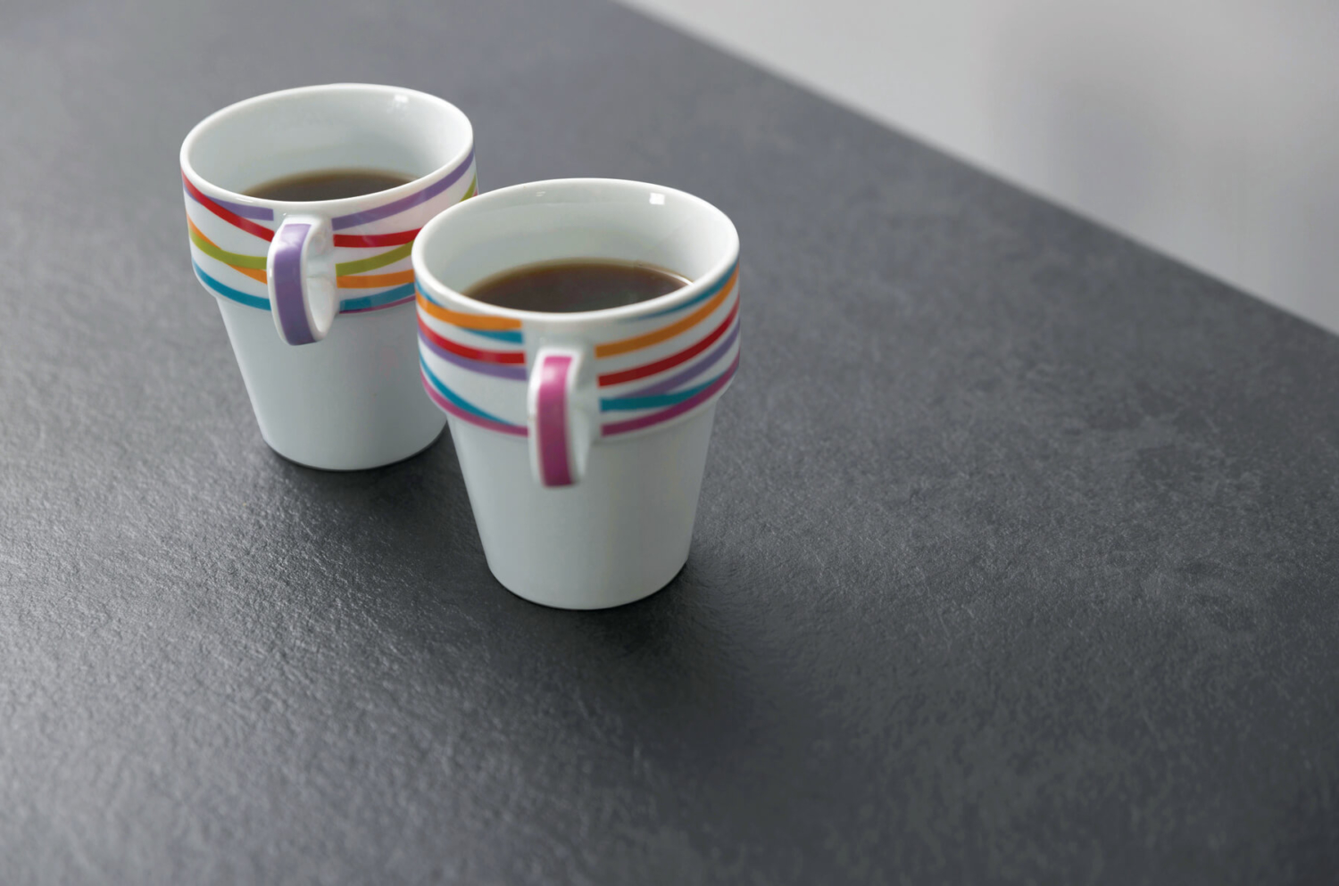 Spectra Lava Flow (Cups) HR - Spectra Slim Edge Worktops