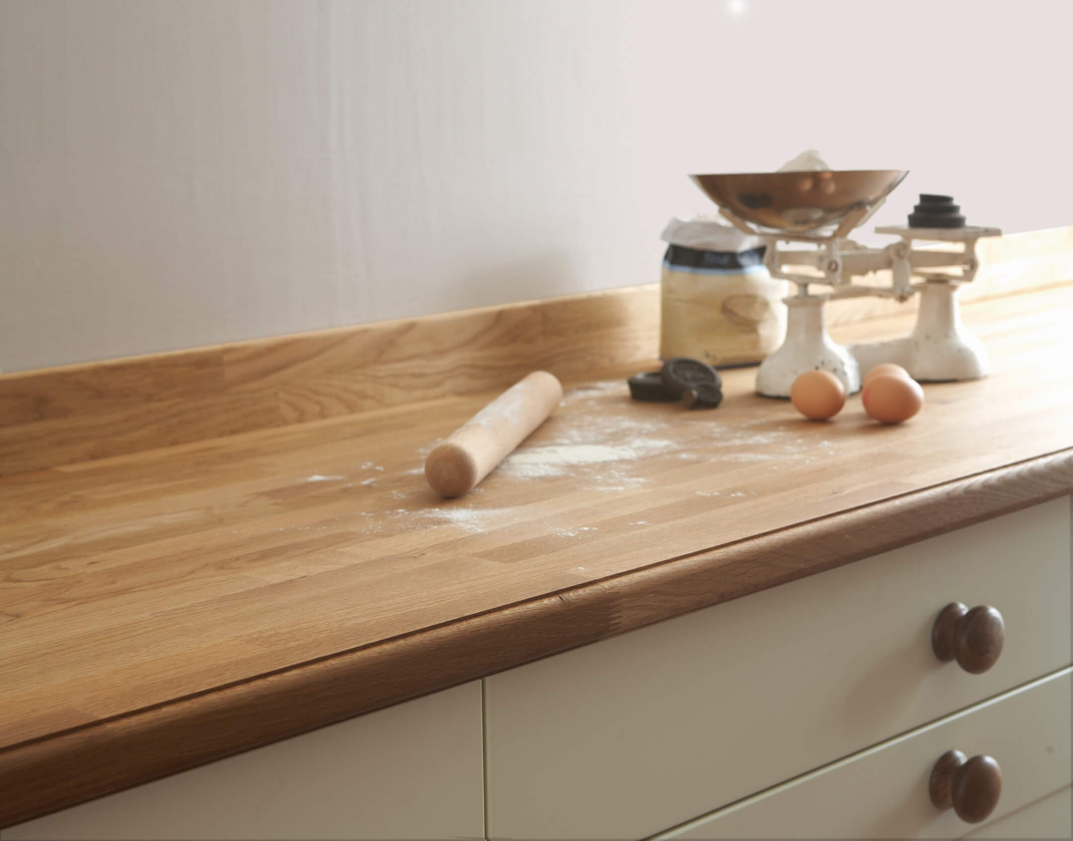 Solid-Wood-European Oak_1 - Spectra Solid Wood Worktops